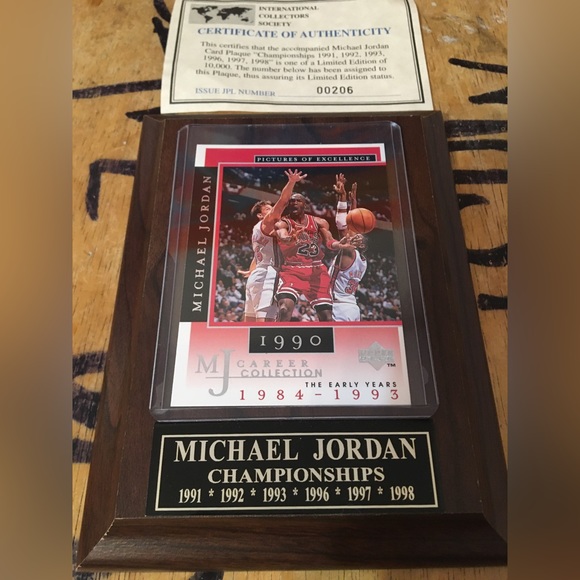 Accents | Michael Jordan Card Plaque W Certificate Of Authenticity Nba ...